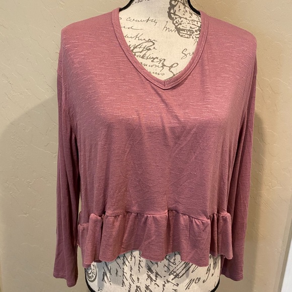 Olivia Rae | Tops | Womens Olivia Rae Cropped Top Size Medium | Poshmark
